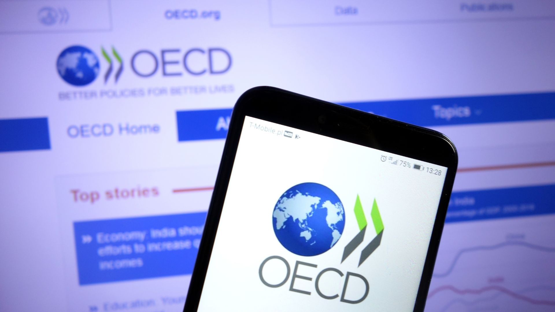 OECD BEPS 2.0 - Pillar One & Pillar Two Blueprint Released | Moore OECD BEPS 2.0 - Pillar One & Pillar Two Blueprint Released | Moore